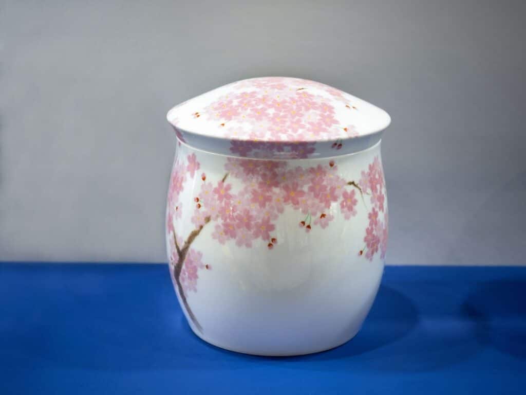 Different Types of Cremation Urns - Camino del Sol